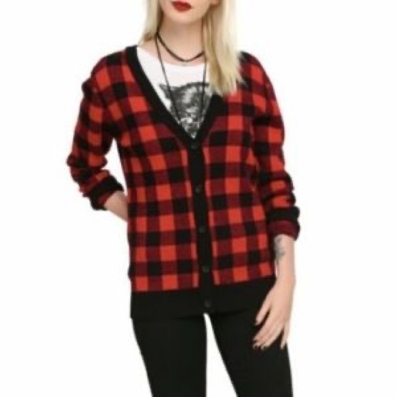 Hot Topic | Sweaters | Buffalo Plaid Cardigan | Poshmark